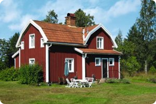 hyggetrolde & bulderbasser: En koselig rød svensk stuga